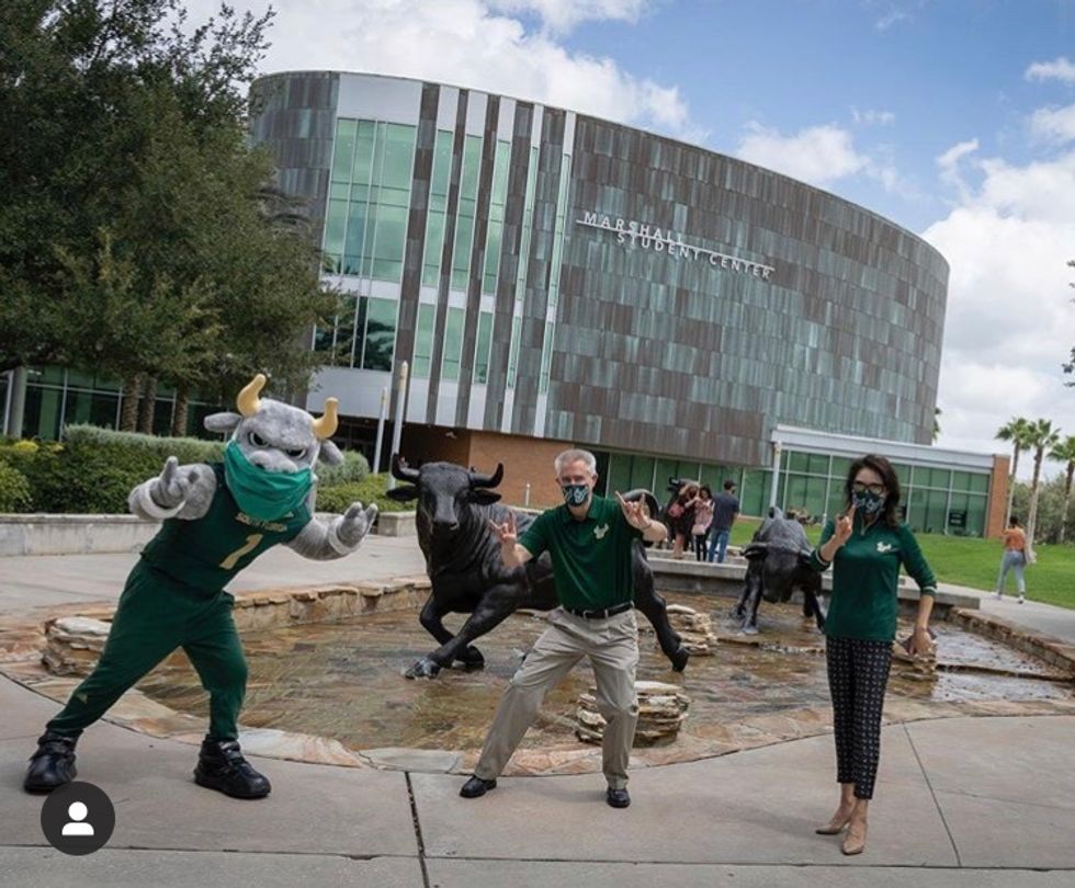 First Week Through the Eyes of a College Student: Pandemic Addition ...