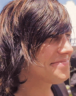 The 11 Stages Of Growing Your Hair Out