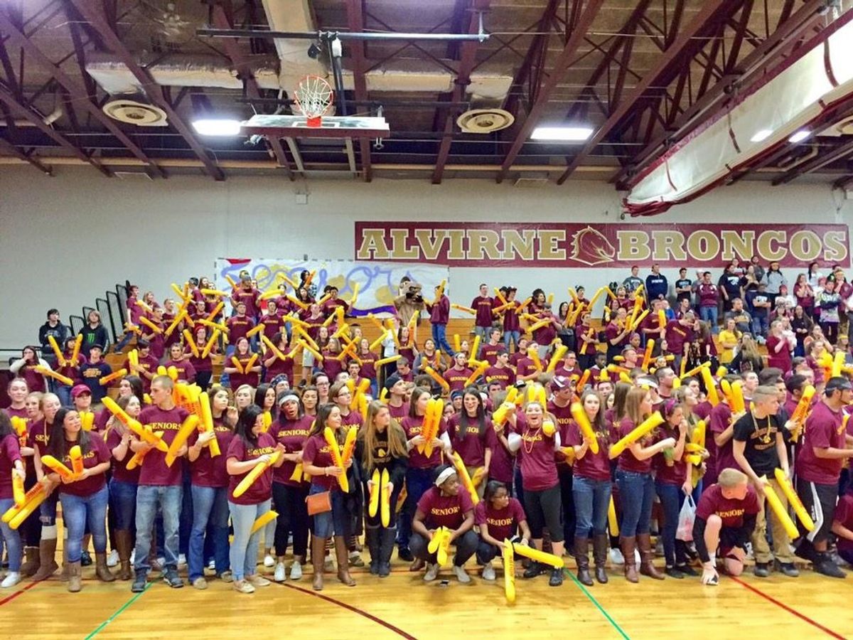 11 Reasons To Love Your Small High School | The Odyssey Online