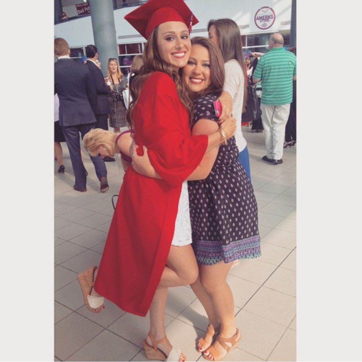 The 11 Greatest Things About Having An Older Sister