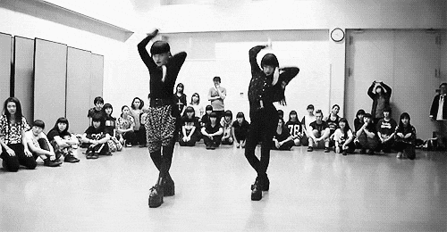 Strike A Pose: A Brief History Of The Art Of Voguing | The Odyssey Online