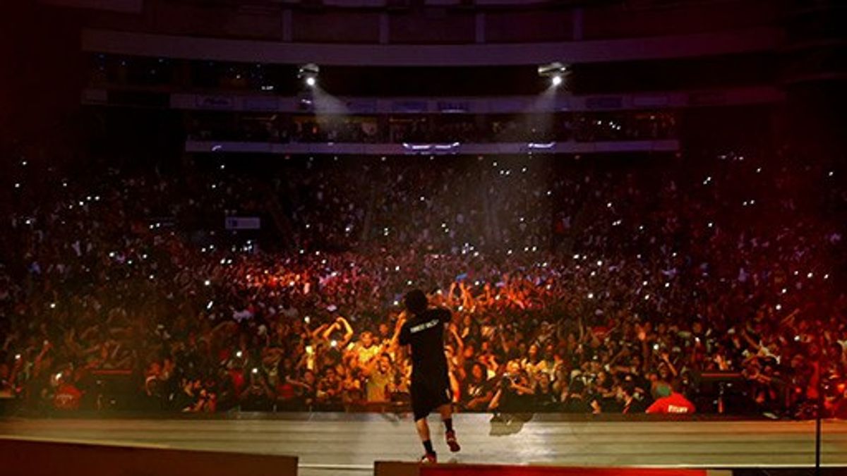 Revolution: Entertainment's Evolution! | The Odyssey Online