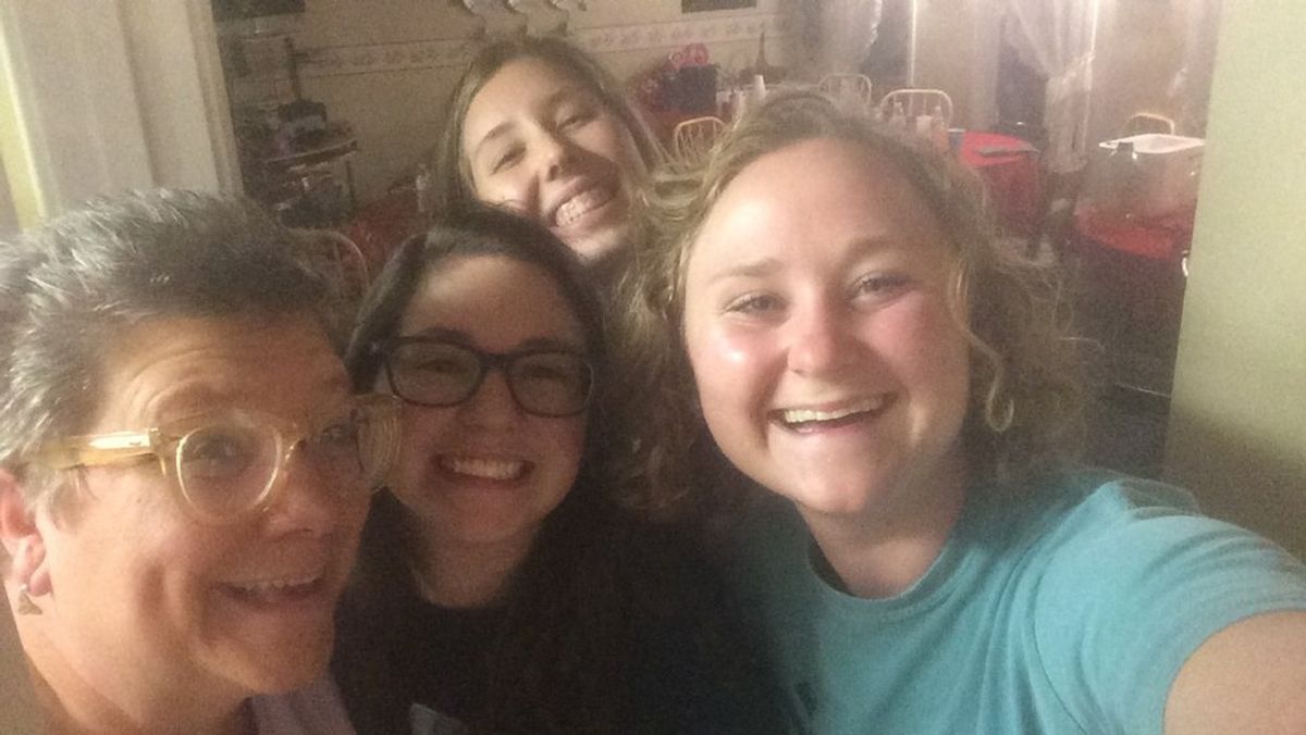 8 Reasons Why Mrs. Becky Is My Favorite Lady On Campus