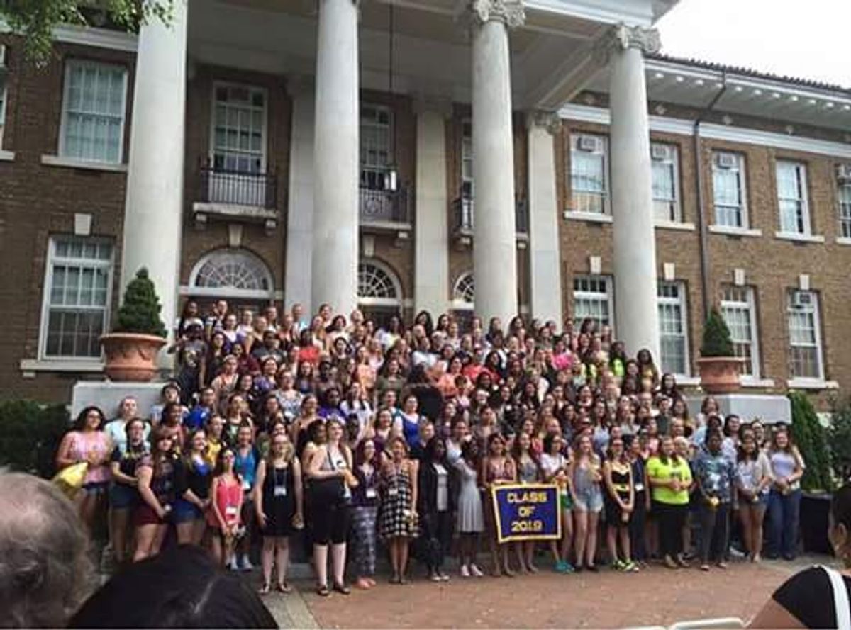 Looking Back: A Letter To My Freshman Self - The Odyssey Online