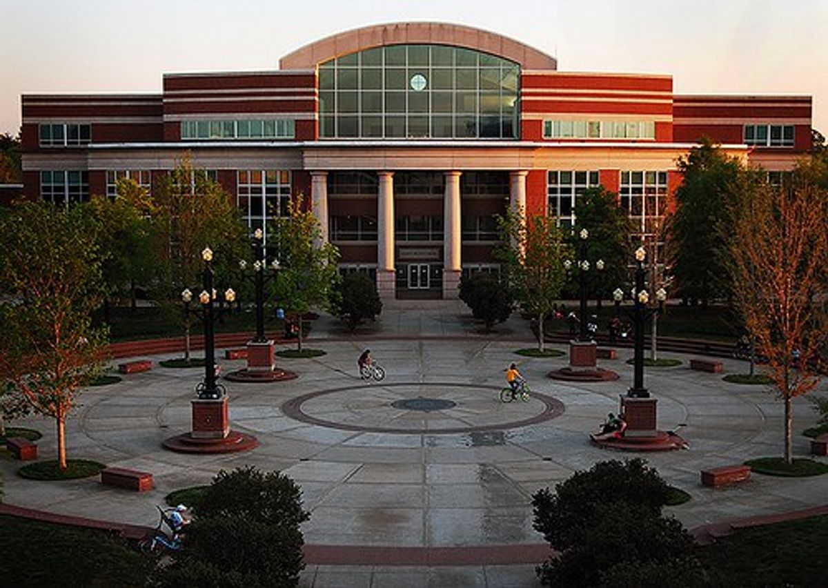 MTSU's Lighting On Campus: Let's Talk About It | The Odyssey Online