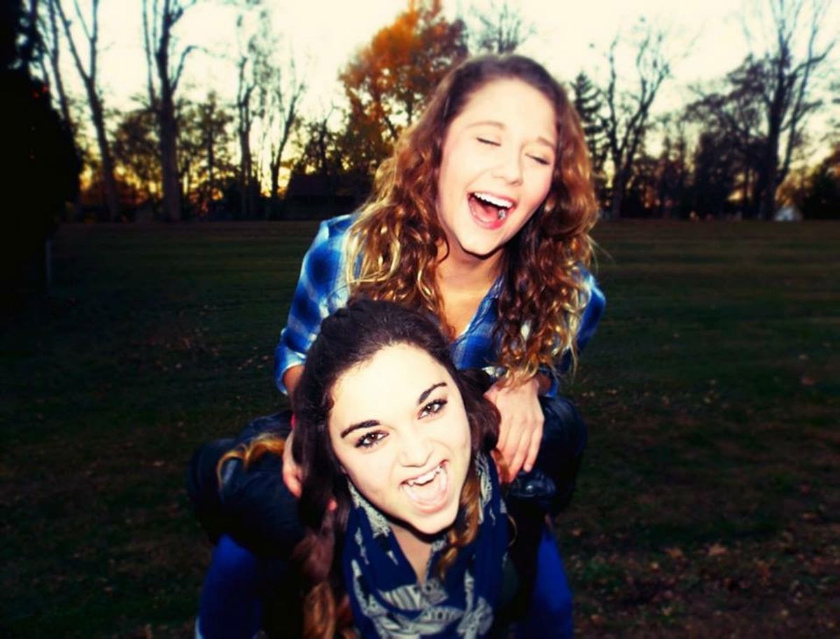 Be Grateful For Your Extroverted Bestie | The Odyssey Online