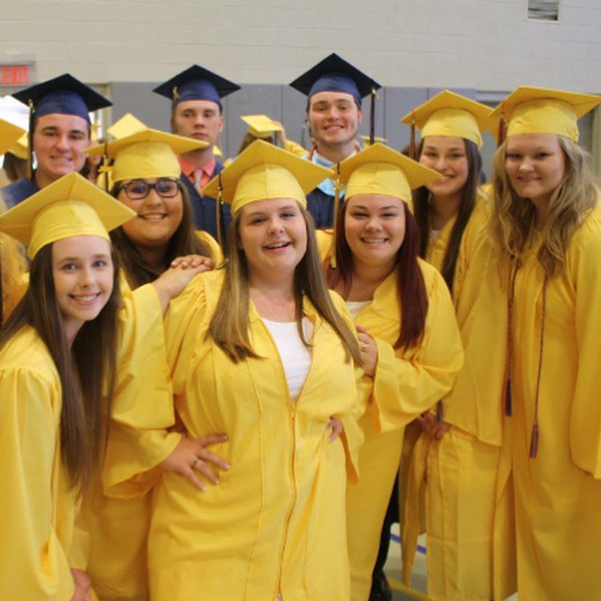 7 Things You Feel When Graduating High School | The Odyssey Online