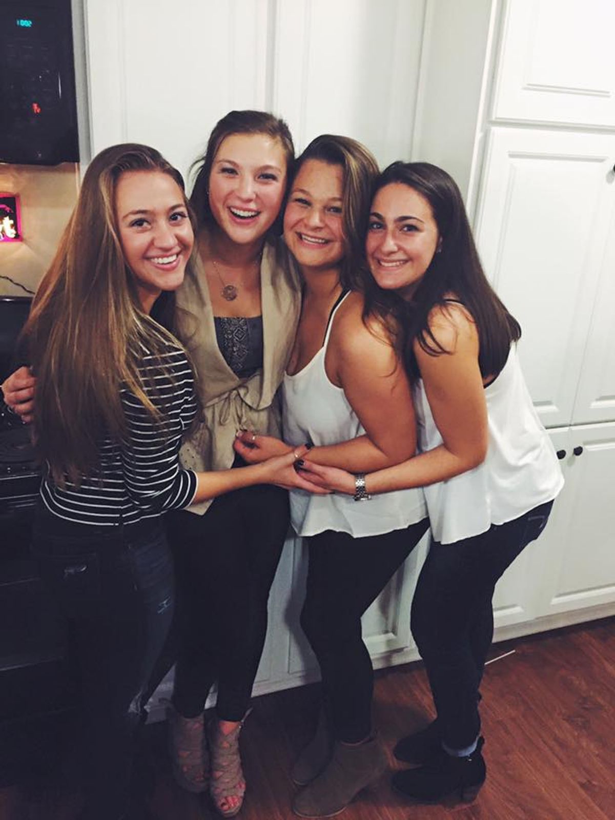 10 Key Characteristics Of A Best Friend