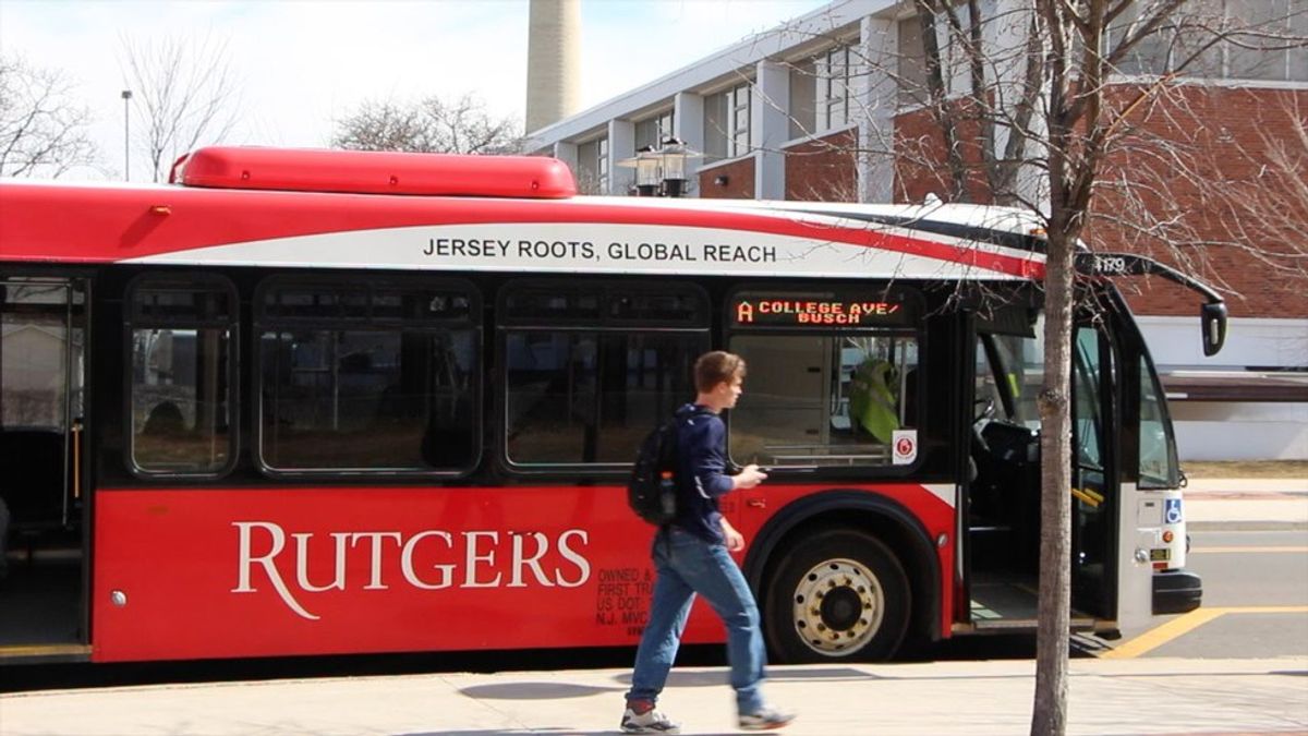 Rutgers Bus System as Told by GIFs | The Odyssey Online