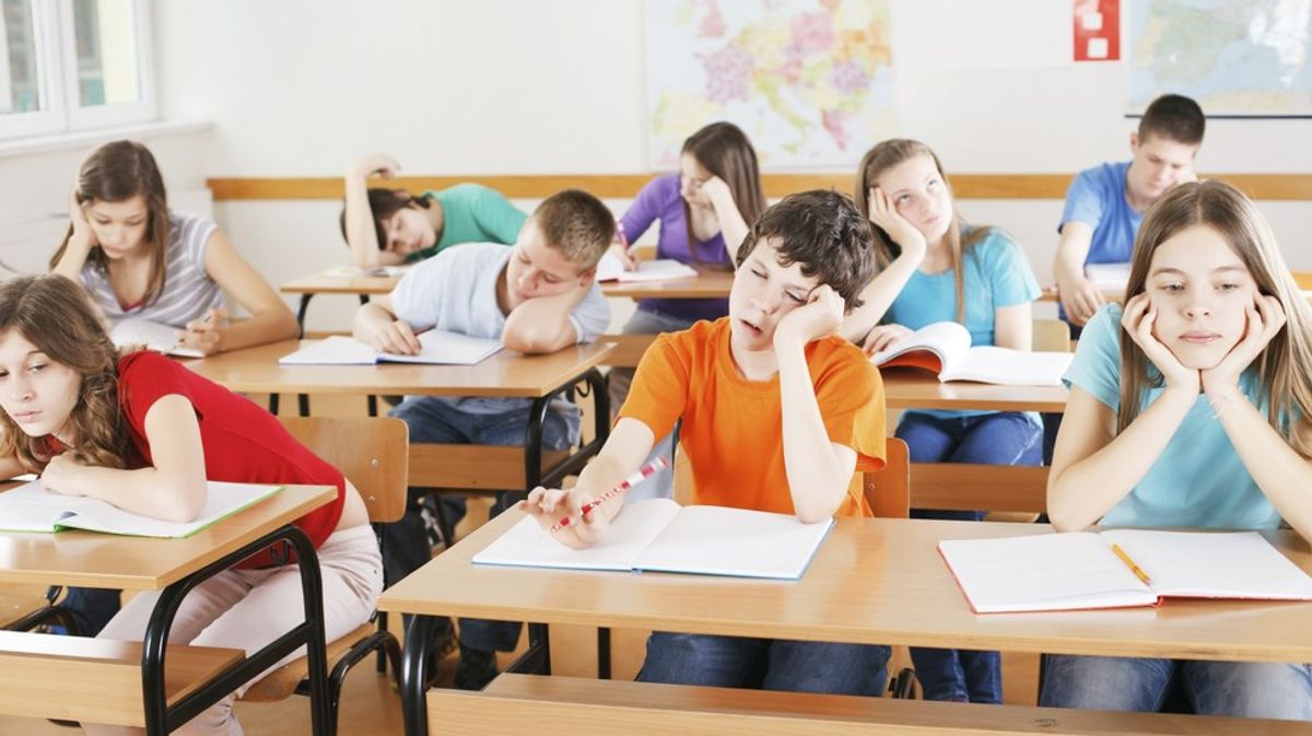 16 Things You Think About When Zoning Out In Class | The Odyssey Online