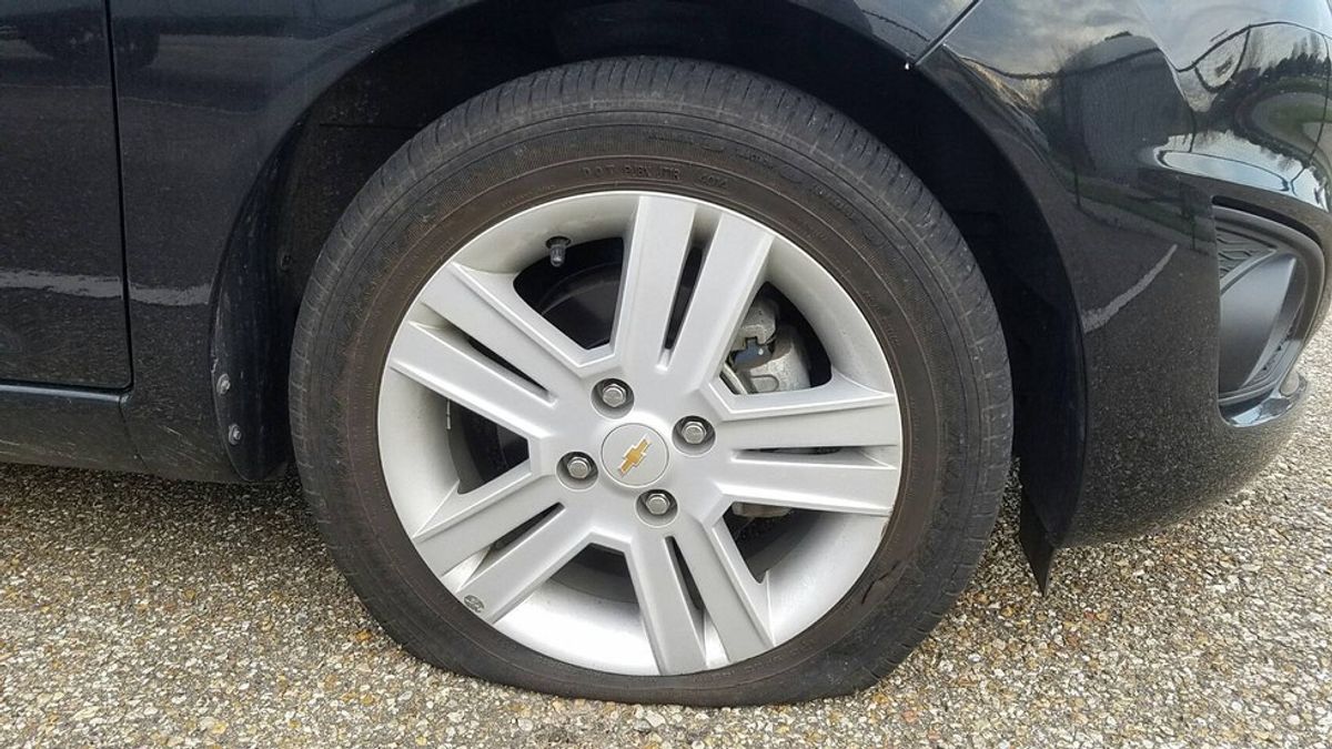 The Day My Tire Went *POP* | The Odyssey Online