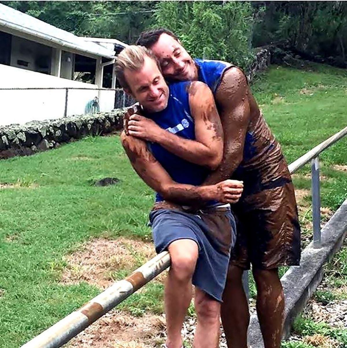 Top 6 Favorite Steve And Danny Bromance Moments | The Odyssey Online