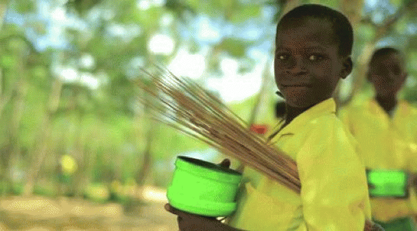 10 Reasons Why Poverty Exists (In Gifs)