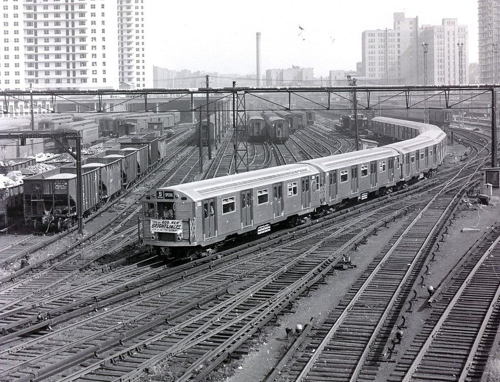 A Tribute to NYC's R32 Subway Cars | The Odyssey Online