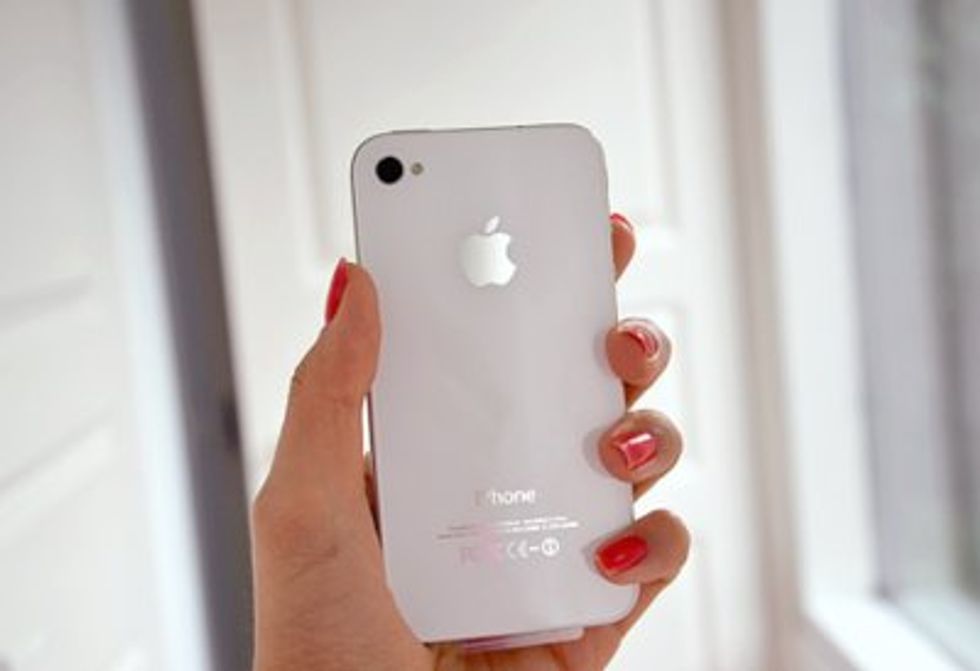 Three Reasons To Put Your Cell Phone Down | The Odyssey Online