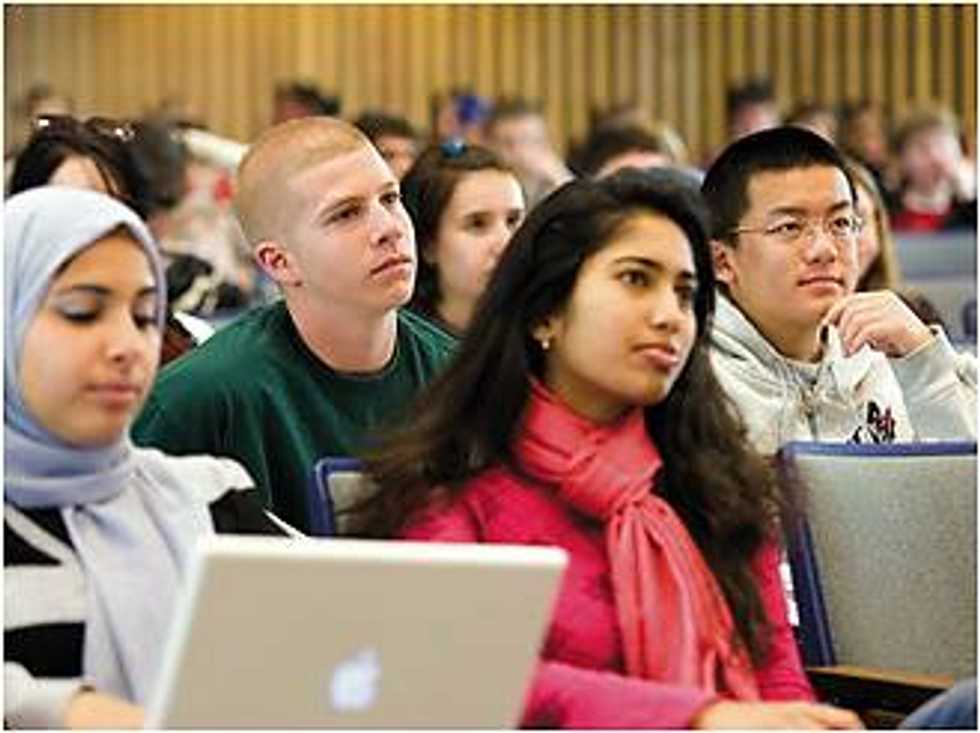 Types of Students You'll See In A Big Lecture | The Odyssey Online