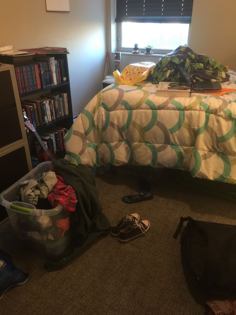 Six Things That Happen At Every Freshman Move-In | The Odyssey Online