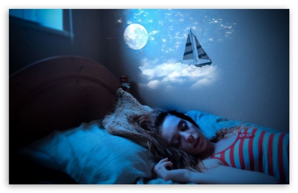 7 Reasons Why You Should Write Down Your Dreams | The Odyssey Online