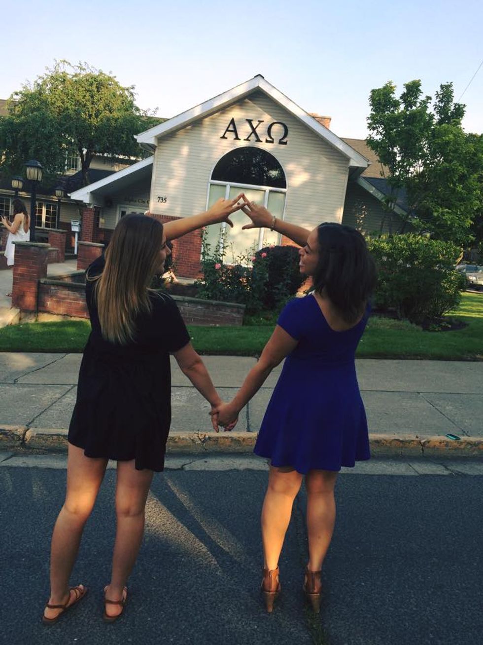 Weekly Sorority Spotlight: Alpha Chi Omega | The Odyssey Online