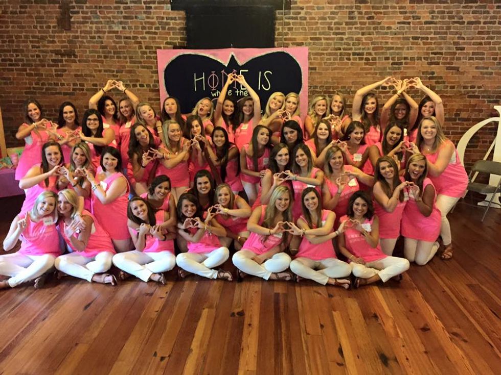20 Signs You're A Phi Mu | The Odyssey Online
