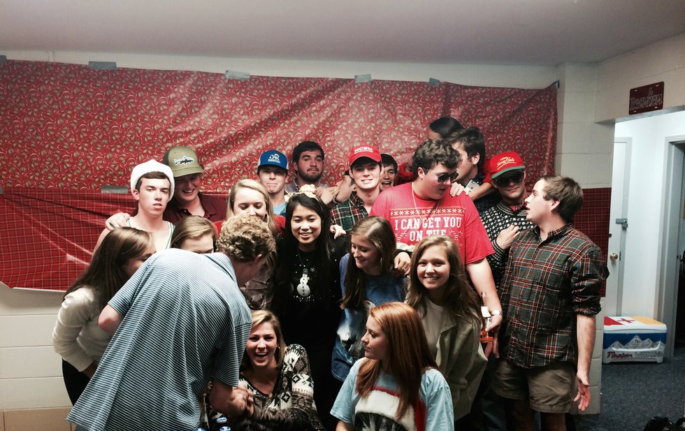 The 7 Family Roles Your Friend Group Takes On | The Odyssey Online