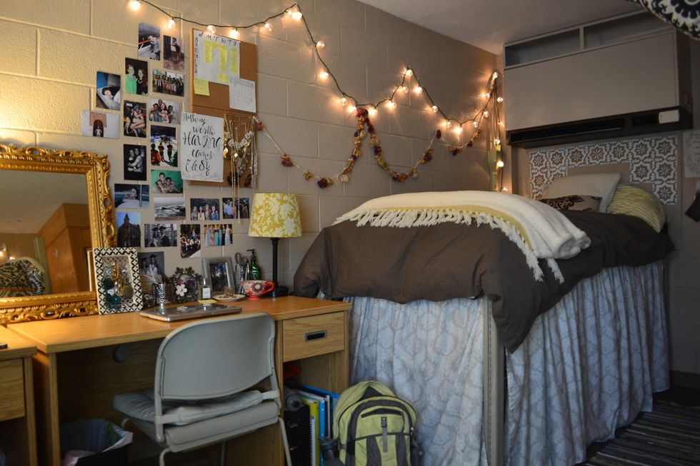10 "Must Have" Items for College Students | The Odyssey Online