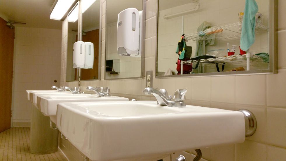 First Experience Of A Communal Bathroom | The Odyssey Online