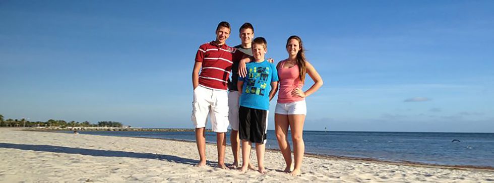 10 Signs You Grew Up With Brothers | The Odyssey Online
