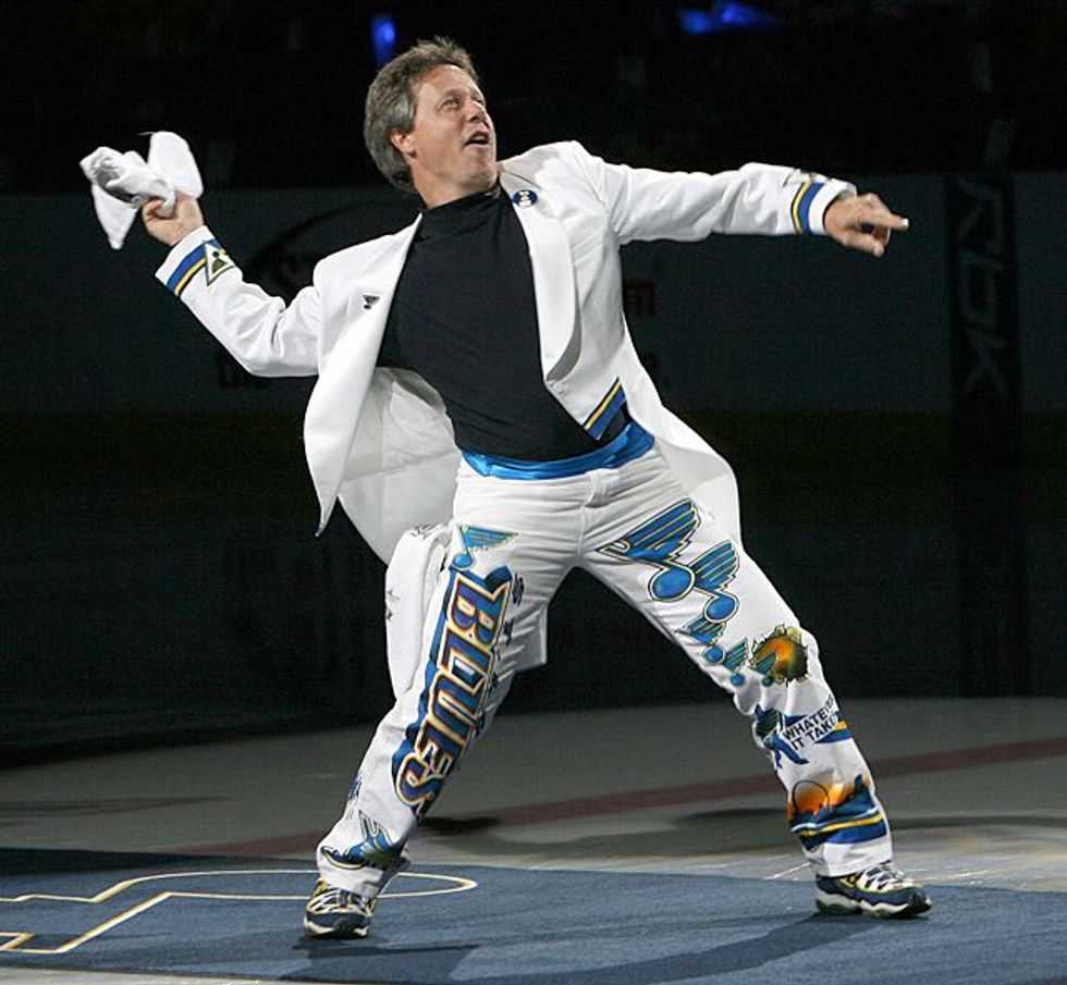 14 Things To Realize When You Date A STL Blues Fan | The Odyssey Online