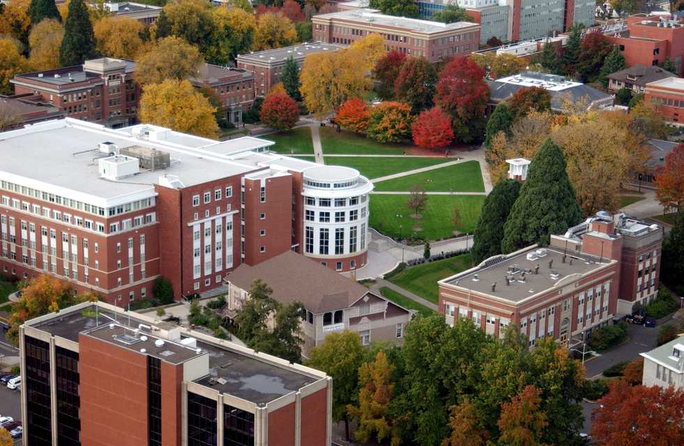 9 Reasons Why I'm Glad I'm A College "Townie" | The Odyssey Online
