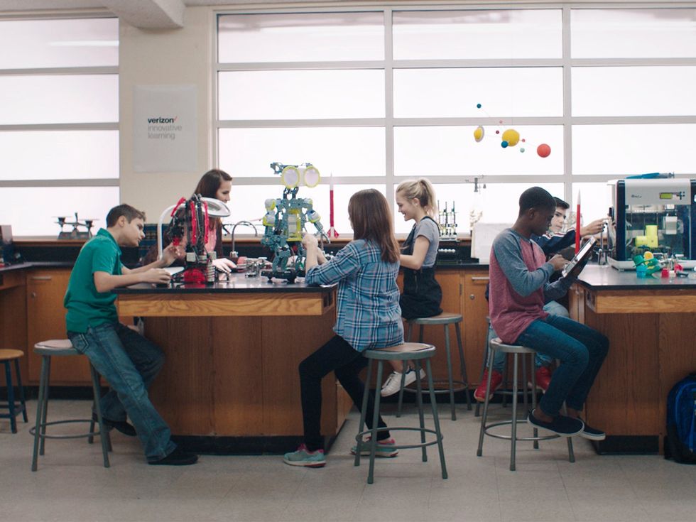 Verizon's New Campaign Sends A Troubling Message | The Odyssey Online