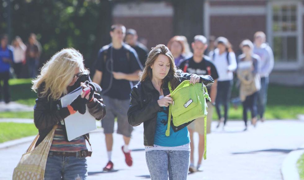 12 Things To Leave BEHIND When You go To College | The Odyssey Online