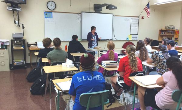 Top 8 Traits of The Best Professors: Elevate Your Education | The ...