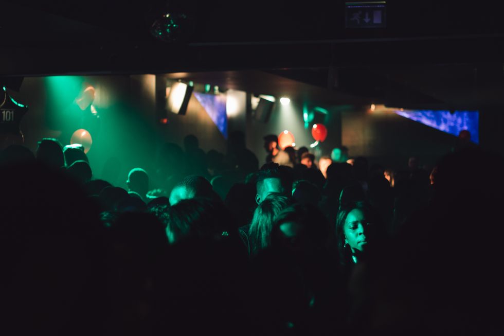 11 Gifs You Need To Sum Up Going To A College Frat Party | The Odyssey ...