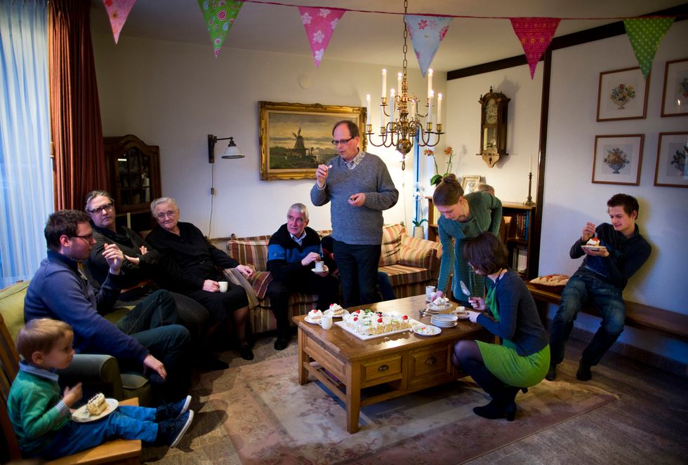6 Ways The Dutch Celebrate Their Birthdays | The Odyssey Online