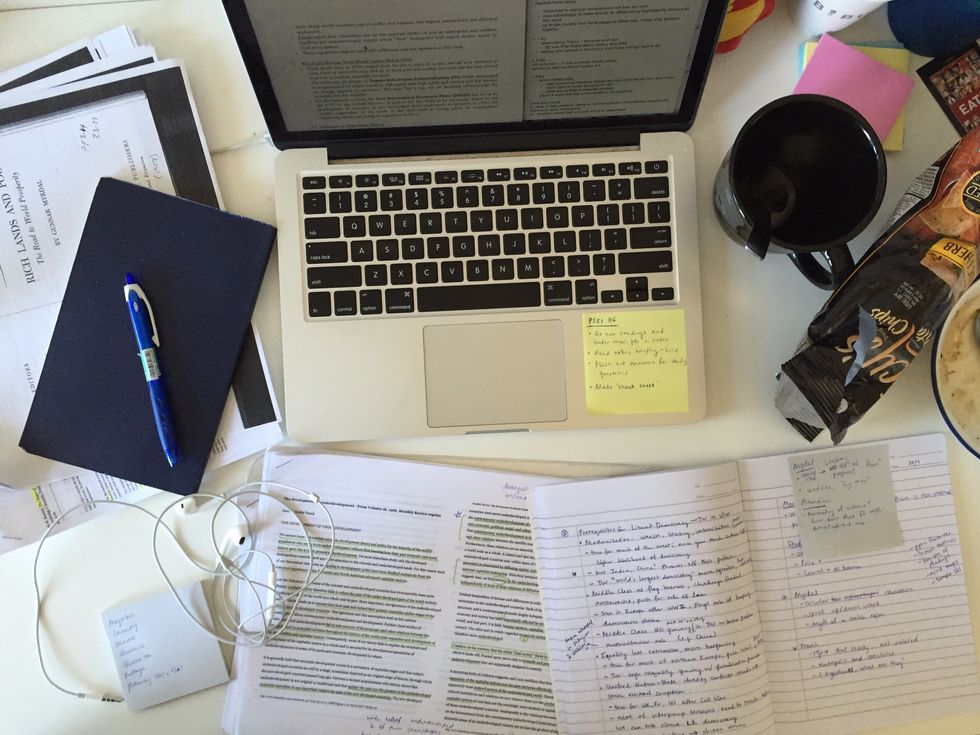 8 Little Facts Of Life As A Full-Time University Student | The Odyssey ...