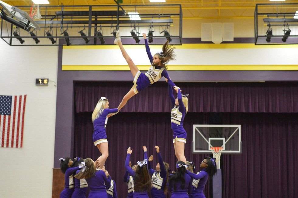 10 Life Lessons Cheerleading Taught Me | The Odyssey Online