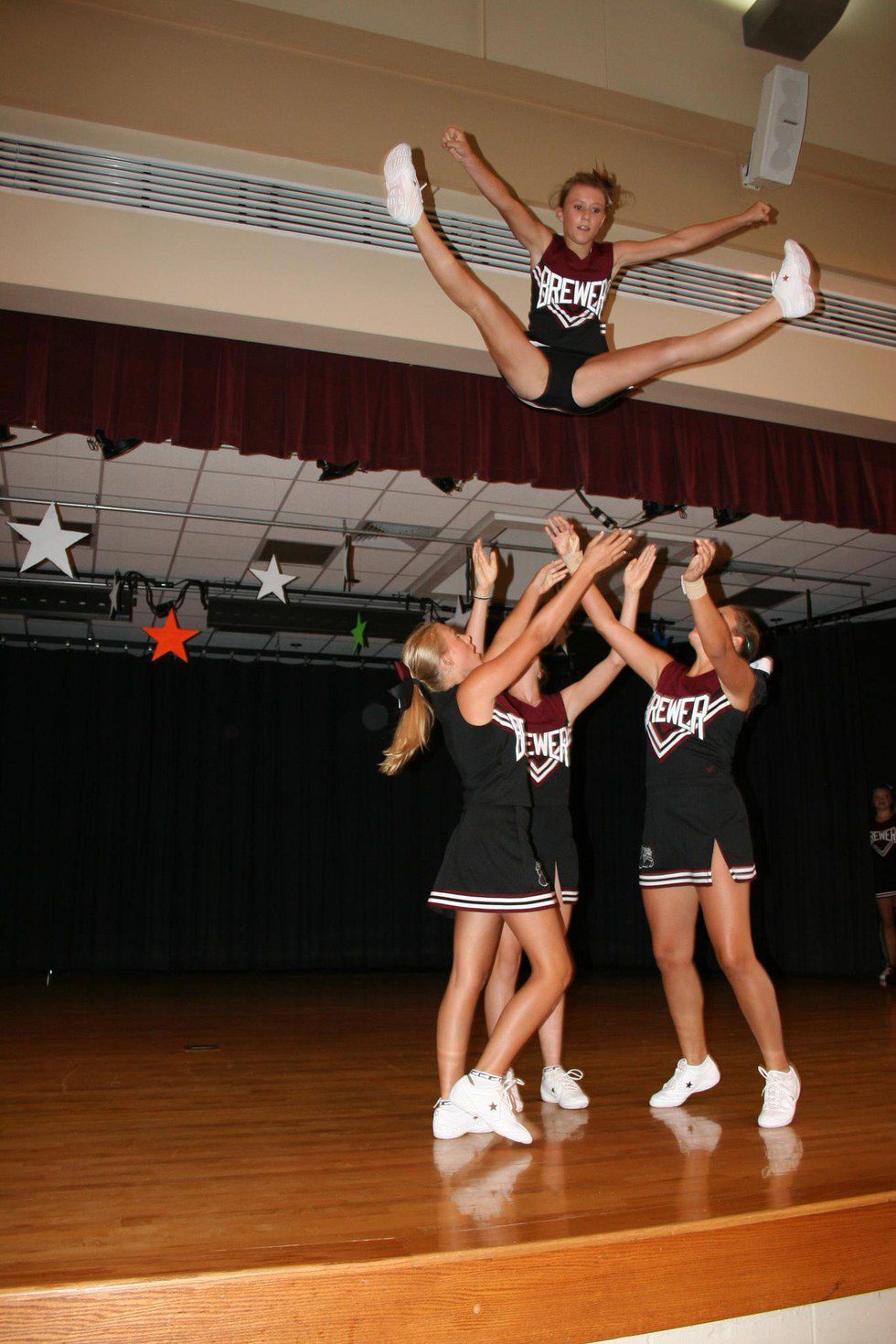 10 Life Lessons Cheerleading Taught Me | The Odyssey Online