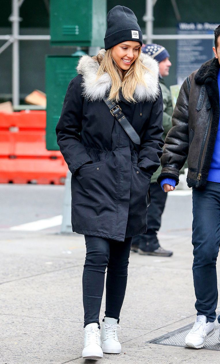 Jessica Alba Street Style Winter