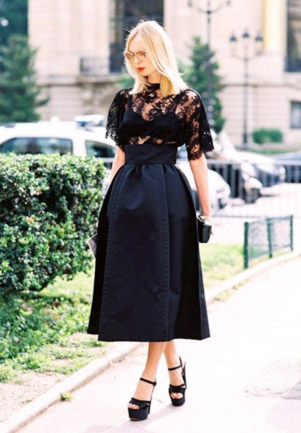 How to Dress Like a French Girl | The Odyssey Online