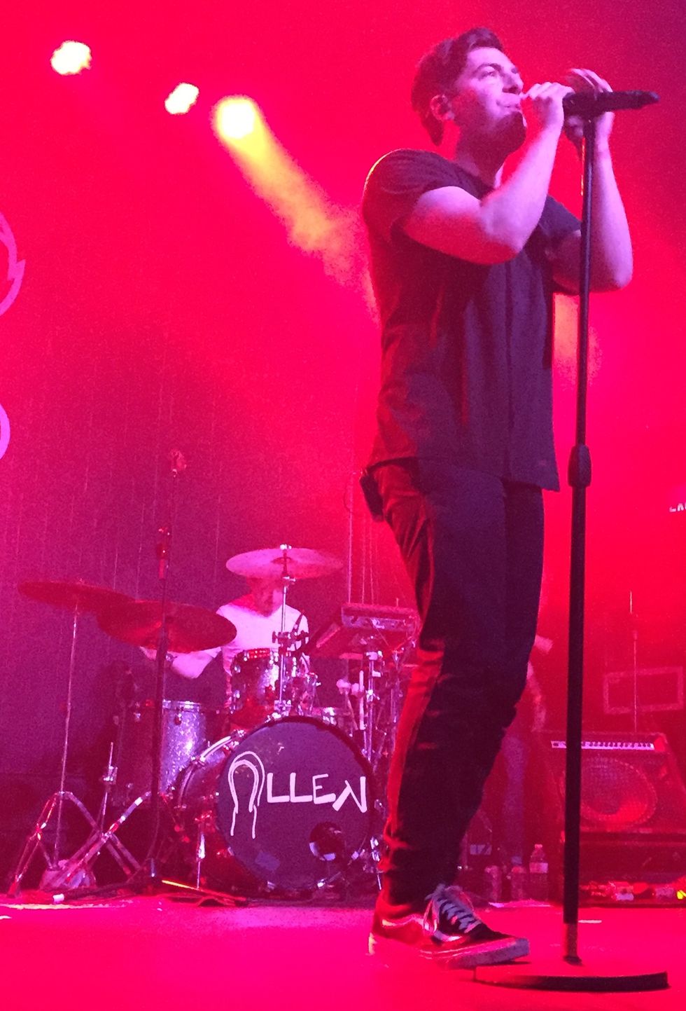 12 Hoodie Allen Songs To Get You Through Finals | The Odyssey Online