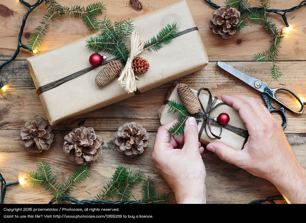 Secret Santa Tips & Tricks | The Odyssey Online