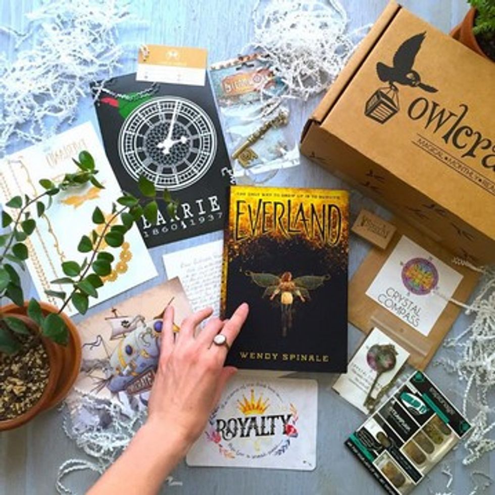 13 Great Gifts For The Bookworm In Your Life | The Odyssey Online