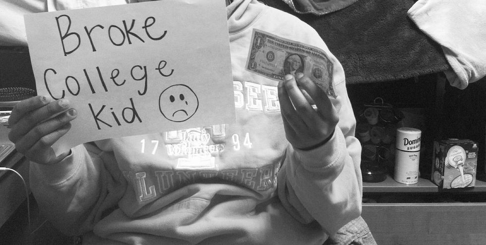You Should Live Like A College Kid In Your 20s | The Odyssey Online