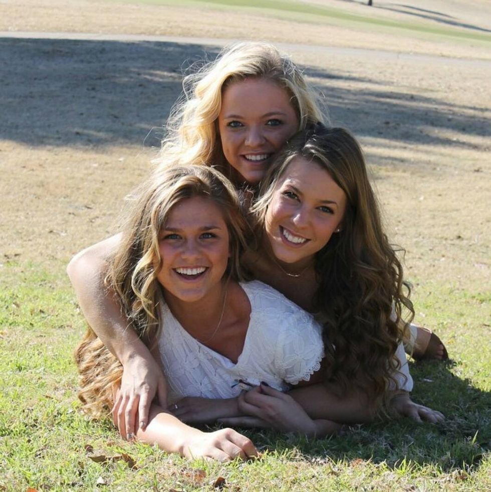 27 Things That Happen When Your Best Friends Are Hotter Than You | The ...