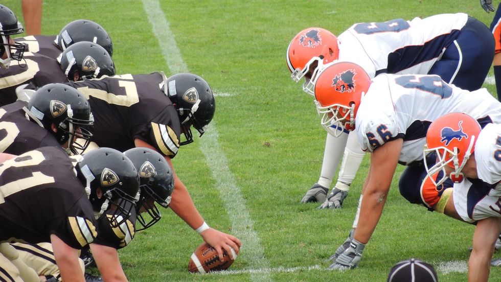 One-Handed Football Player Is Trying to Make History | The Odyssey Online