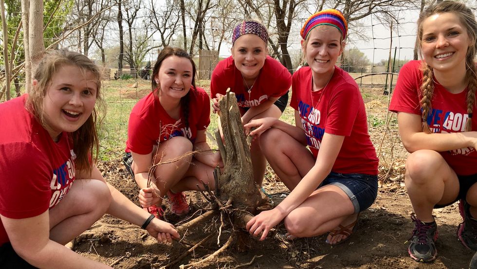 29 Things That Girls Can Do Because Women Can Only Do Certain Things ...