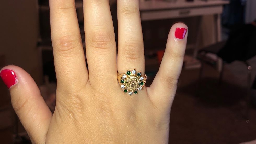 When You Receive Your Baylor Ring | The Odyssey Online