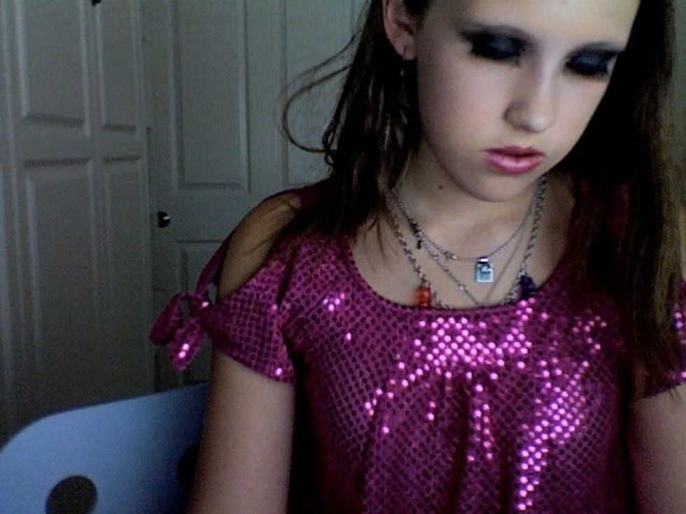The 10 Essentials Every Middle School Girl Had In 2010 | The Odyssey Online