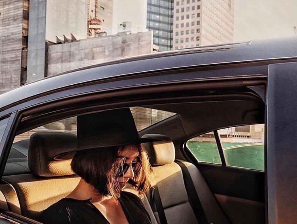 14 Things That Go Through Your Mind In The Back Of An Uber | The ...
